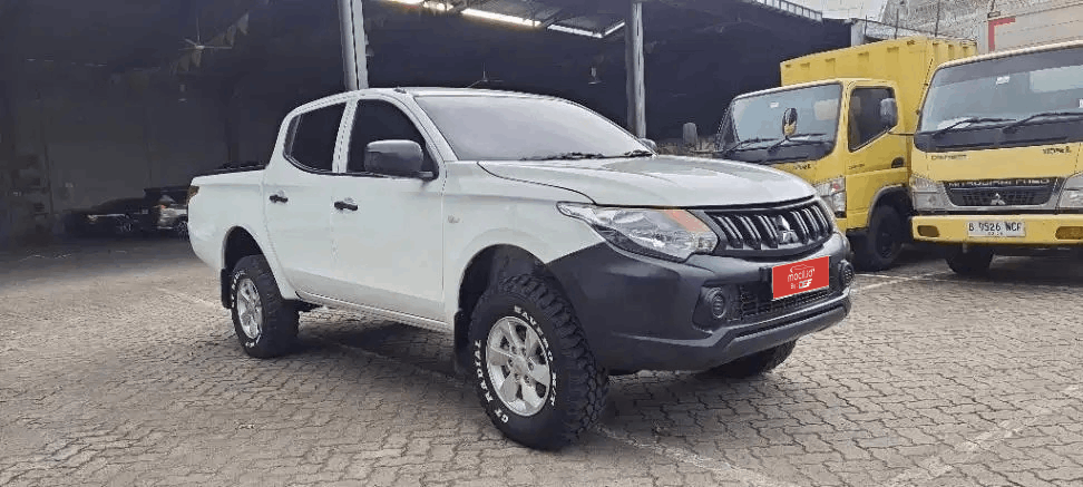 Mobil MITSUBISHI TRITON DC 2.5L HDX-H 4x4 MT 2019 - Mocil.id