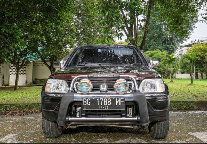 Mobil Honda CR-V 2.0L Automatic 2001 - Mocil.id