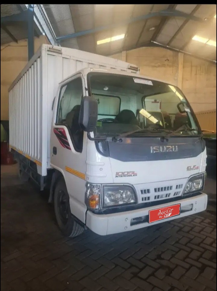 Mobil ISUZU ELF 100PS NKR55 LWB LONG BOX 2014 - Mocil.id