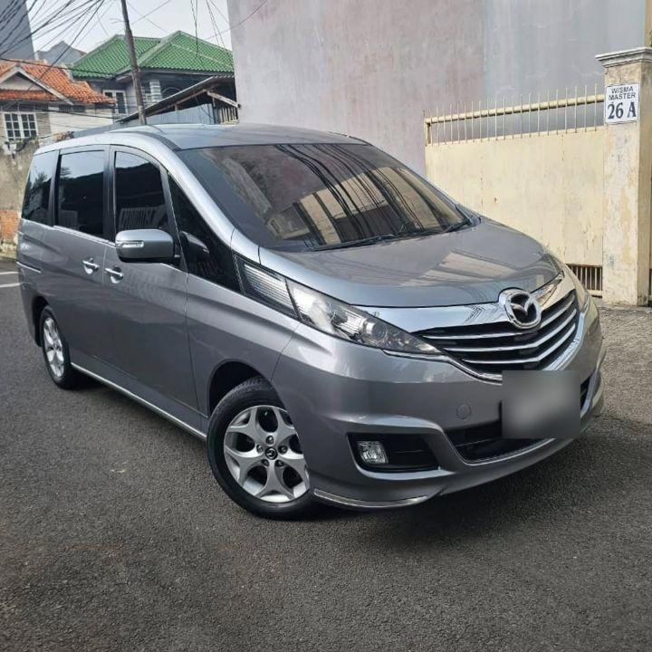Mobil Mazda Biante 2.0L Skyactive Automatic 2013 - Mocil.id