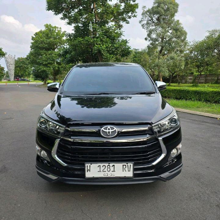 Mobil Toyota Innova 2.0L Q Venturer Bensin Automatic 2020 - Mocil.id