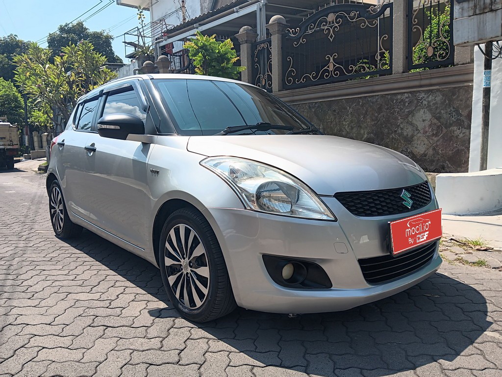 Mobil SUZUKI SWIFT 1.4L GX AT 2013 - Mocil.id