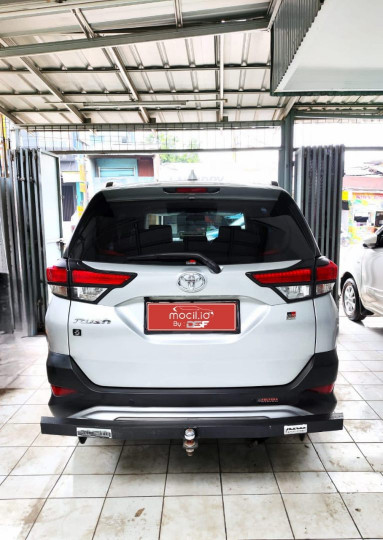 Mobil TOYOTA RUSH 1.5L GR SPORT MT 2022 - Mocil.id