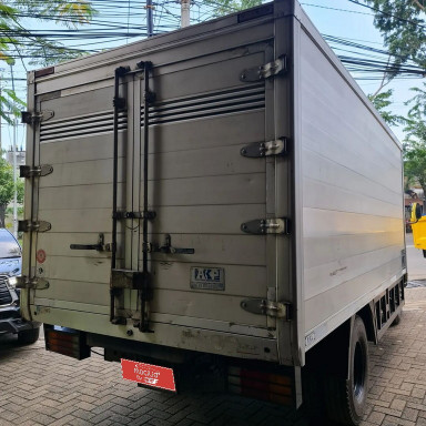 Mobil MITSUBISHI FUSO CANTER FE73 110PS DOBEL 6 RODA 2016 - Mocil.id