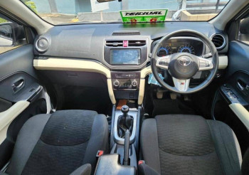 Mobil TOYOTA RUSH 1.5L GR MT 2022 - Mocil.id