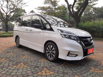 Mobil NISSAN SERENA 2.0L HWS AT 2019 - Mocil.id