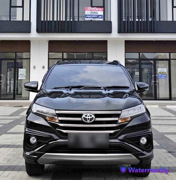 Mobil Toyota Rush GR AT 2021 - Mocil.id