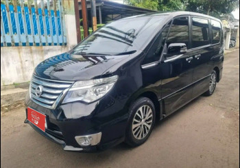 Mobil NISSAN SERENA 2.0L HWS AUTECH AT 2017 - Mocil.id