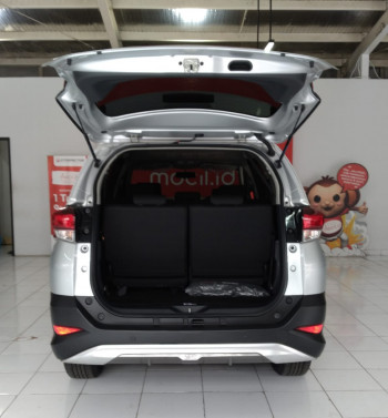 Mobil TOYOTA RUSH 1.5L GR MT 2021 - Mocil.id