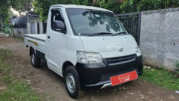Mobil DAIHATSU GRAN MAX PICK-UP 1.5L AC PS MT 2018 - Mocil.id