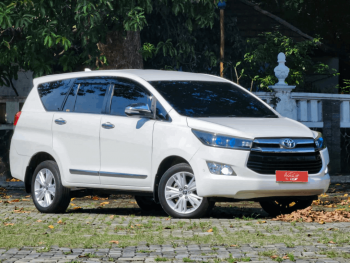 Mobil TOYOTA INNOVA 2.4L Q DIESEL AT 2016 - Mocil.id