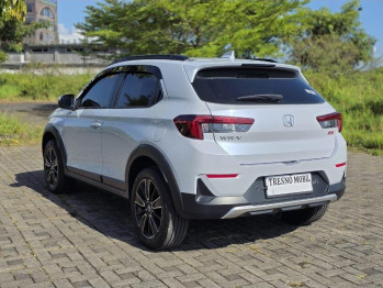 Mobil Honda Wrv RS CVT 2023 - Mocil.id
