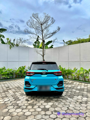 Mobil TOYOTA RAIZE 1.0L GR TURBO TSS TWO TONE AT 2021 - Mocil.id