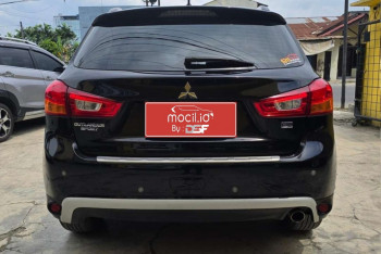 Mobil MITSUBISHI OUTLANDER 2.0L PX AT 2017 - Mocil.id