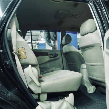 Mobil TOYOTA INNOVA 2.0L G LUX BENSIN AT 2013 - Mocil.id